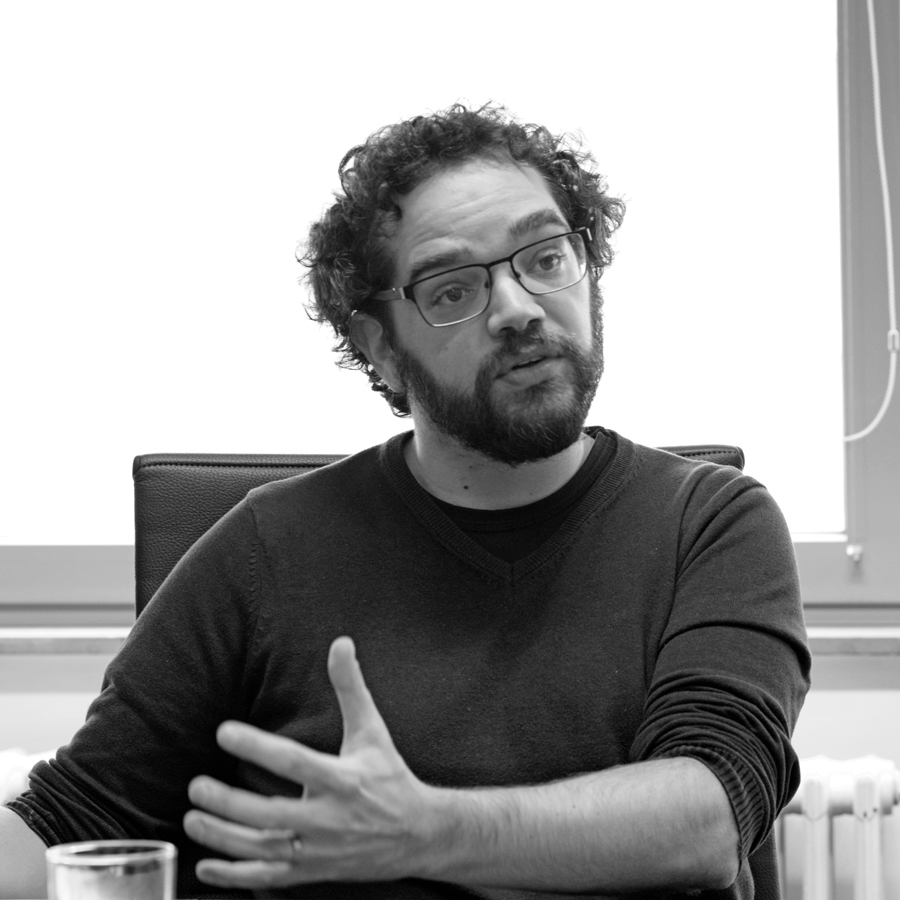 Interview 'Het gaat nog steeds over arbeid versus kapitaal' | Maarten ...